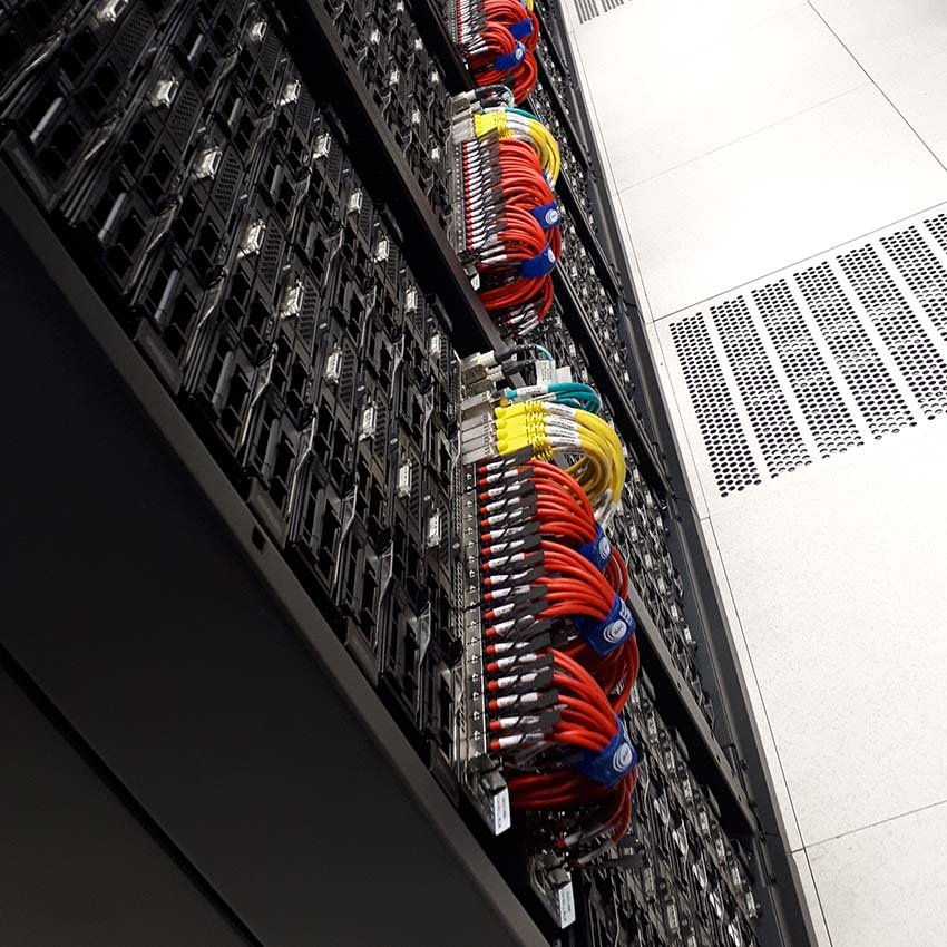 MareNostrum: Inside the BSC supercomputer - A datacentre in a church ...