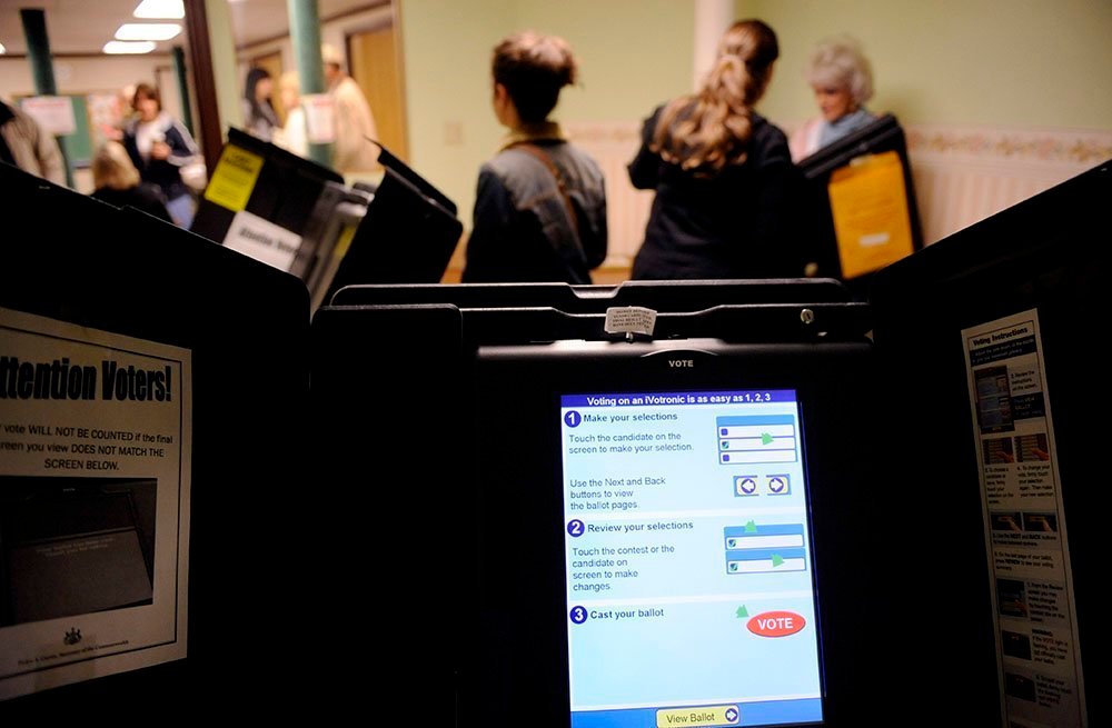 Voting machine hacking to be taken on at DEFCON 2017 | TechTarget