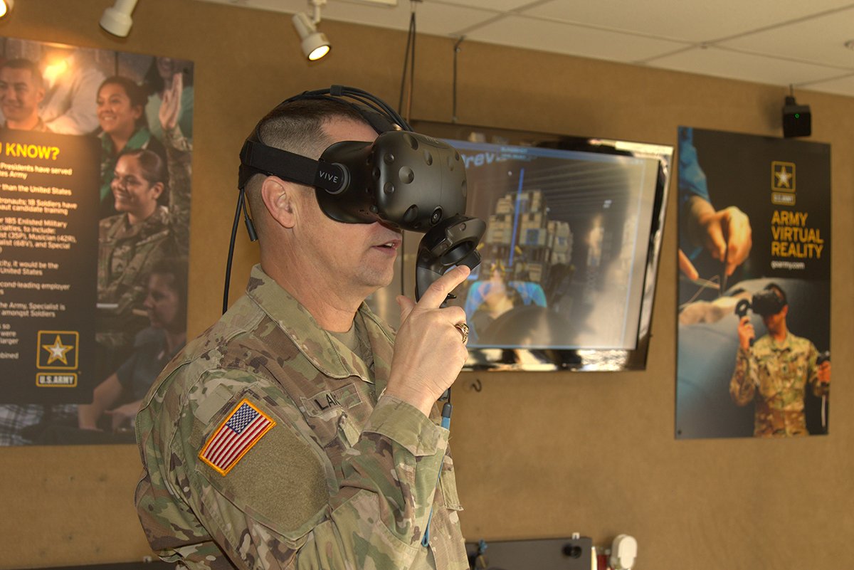 VR in recruiting, hiring: Current adoption, future potential | TechTarget