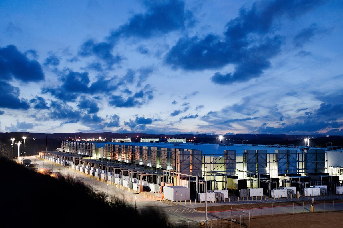 Data Center Temperature and Humidity Guidelines - TechTarget.com