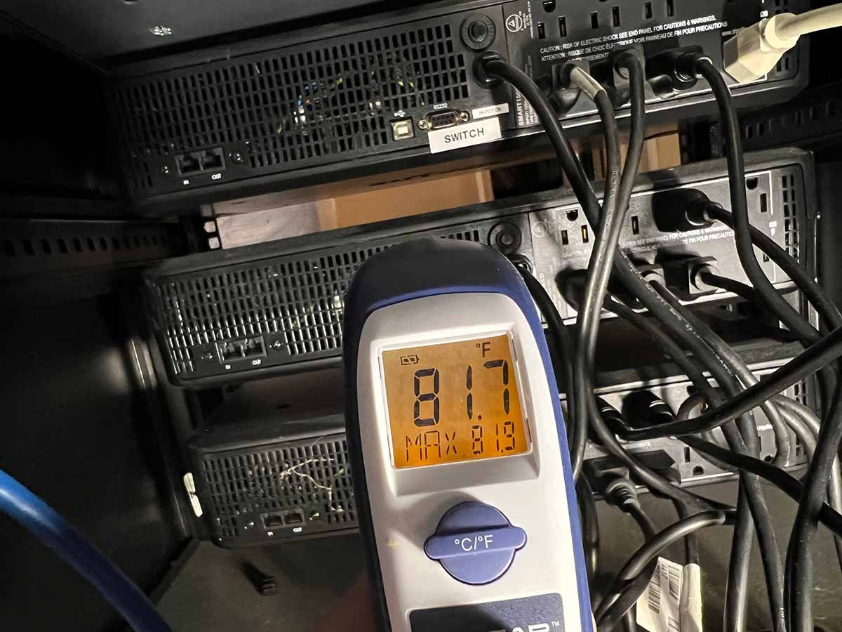 Safeguard data center power with regular UPS maintenance | TechTarget